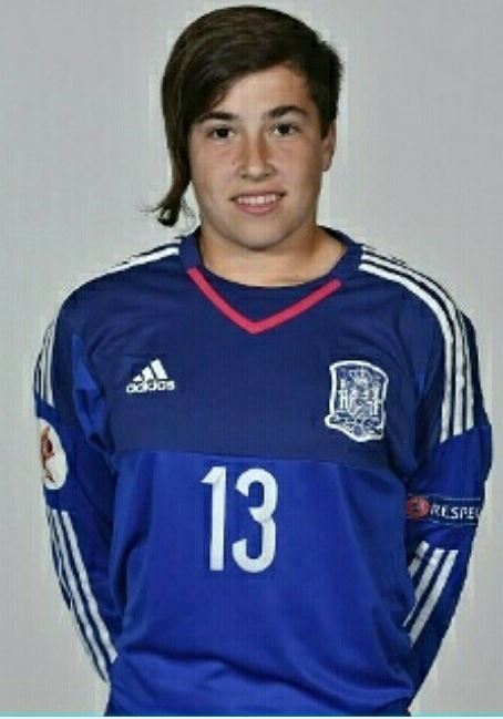 Cata Coll y sus compañeras de la Selección Española se proclaman ...