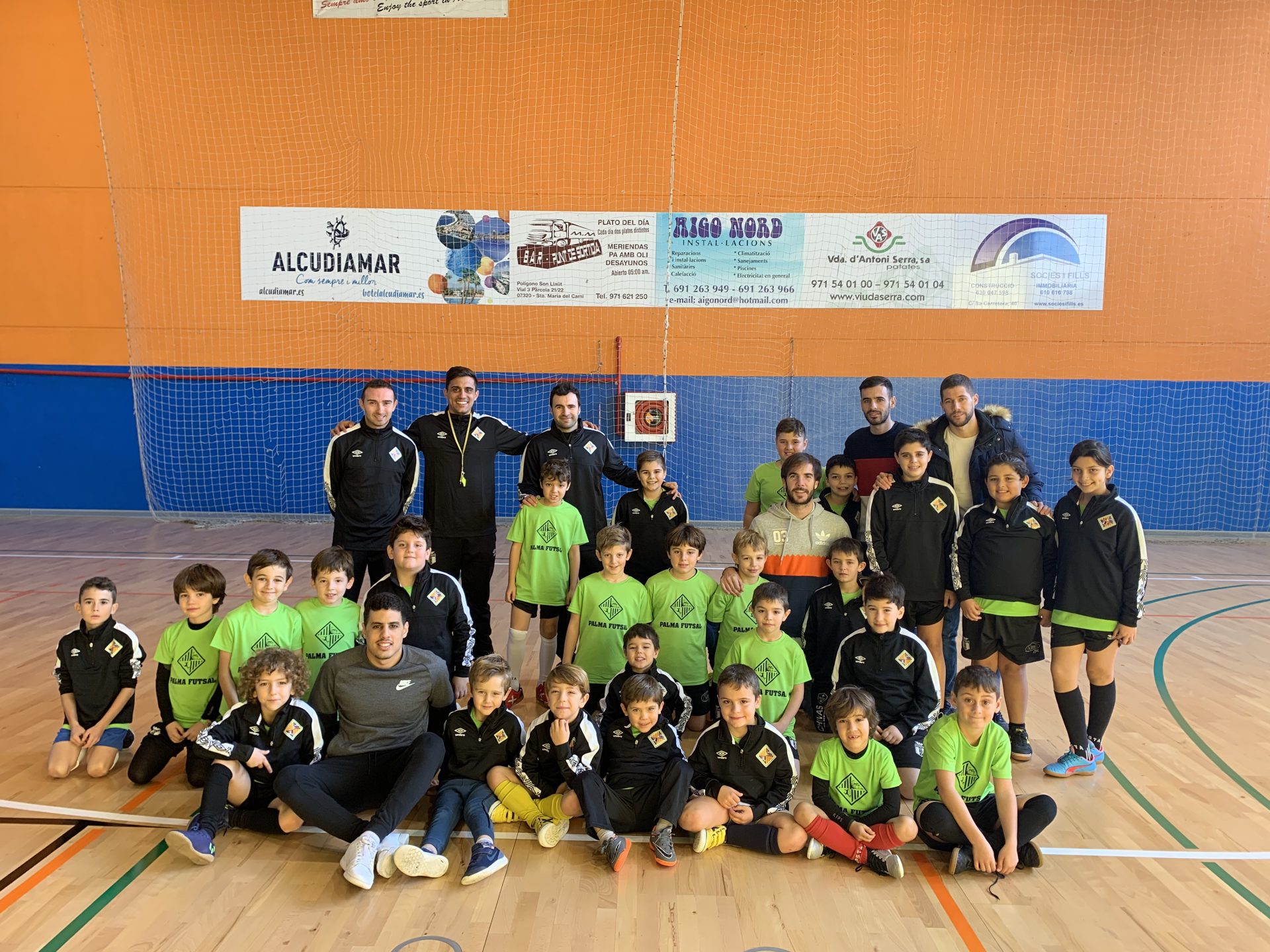 Barrón, Raúl Campos, Eloy y Hamza, en el campus de Alcudia | Fútbol ...